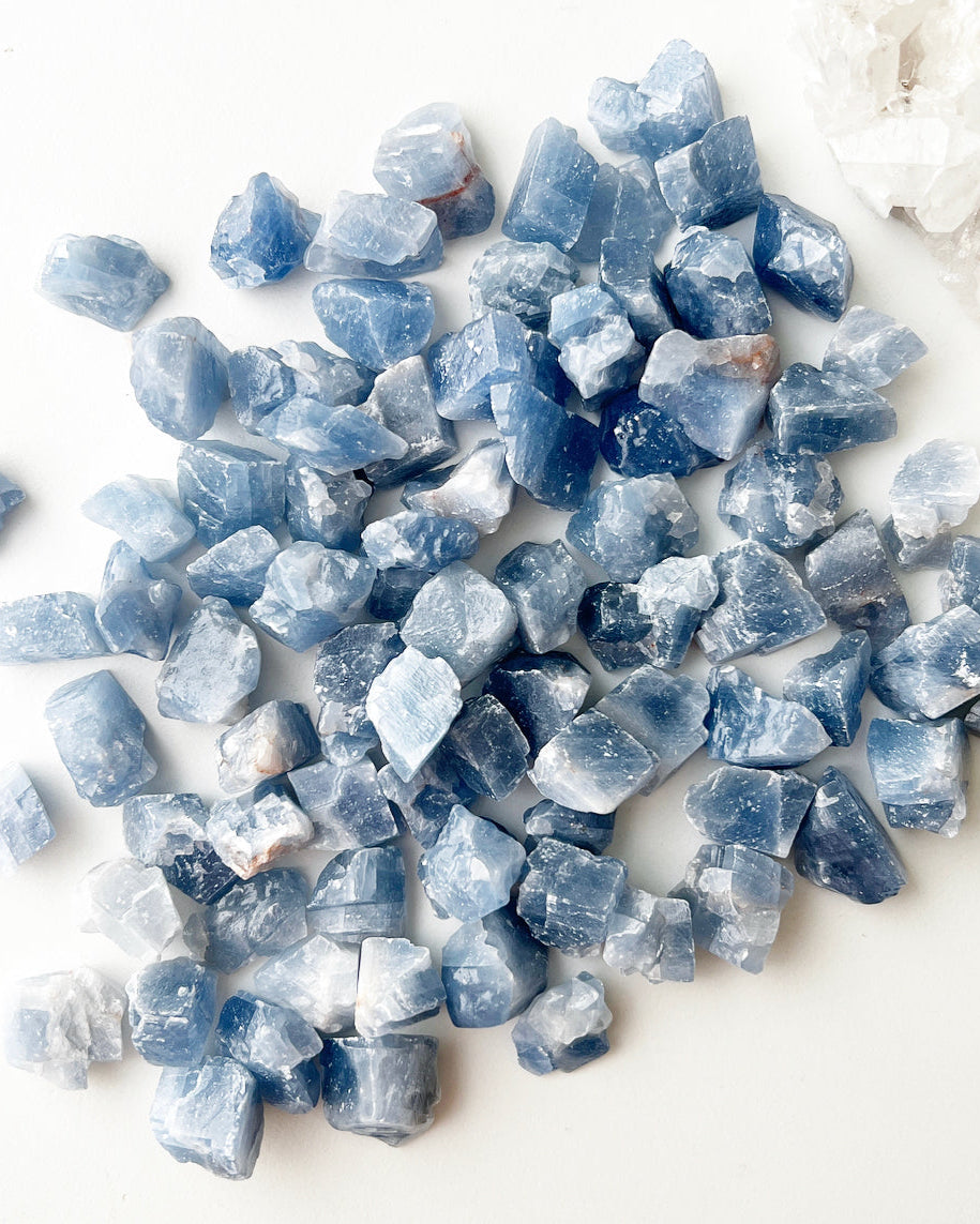 UV REACTIVE – MeadowsCrystals